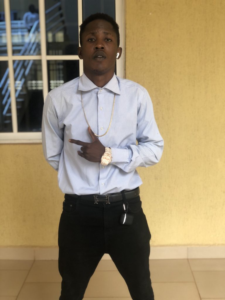 Ytee:Big man - Epic VibesNG